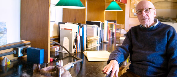 Video: John Bonner's slime mold movies