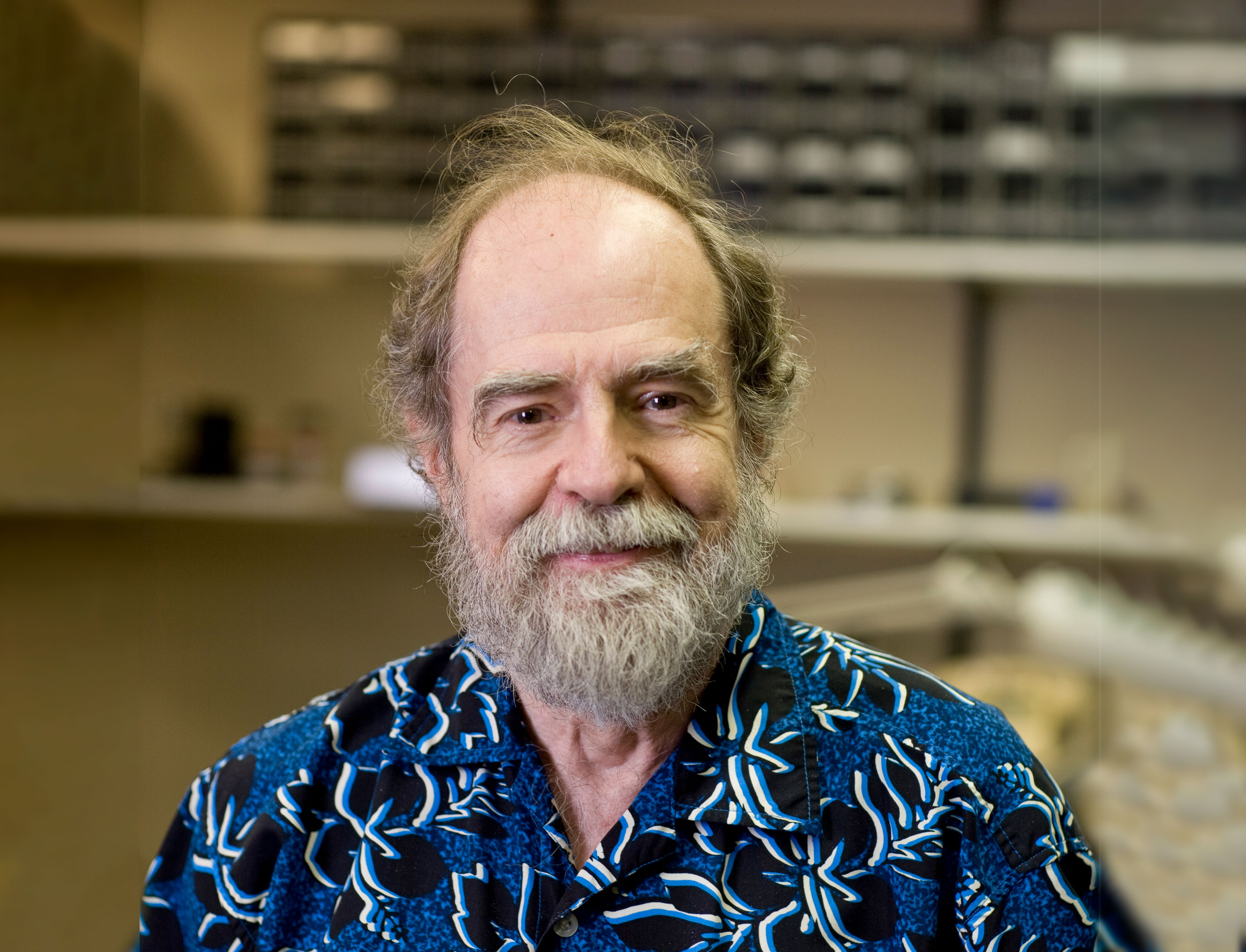 Gunn awarded major cosmology prize