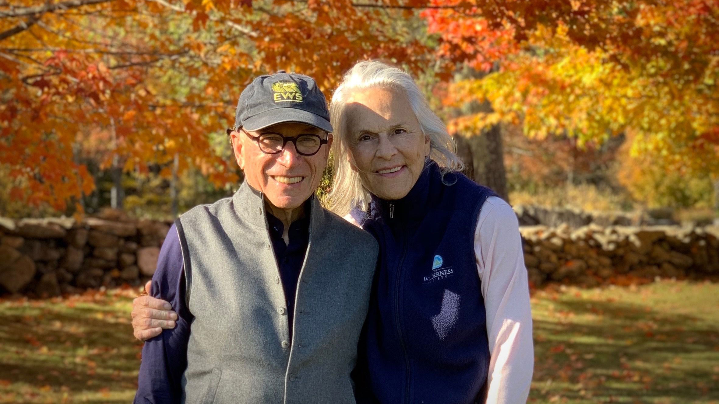 University honors Judy and Carl Ferenbach ’64 at High Meadows Environmental institute dedication