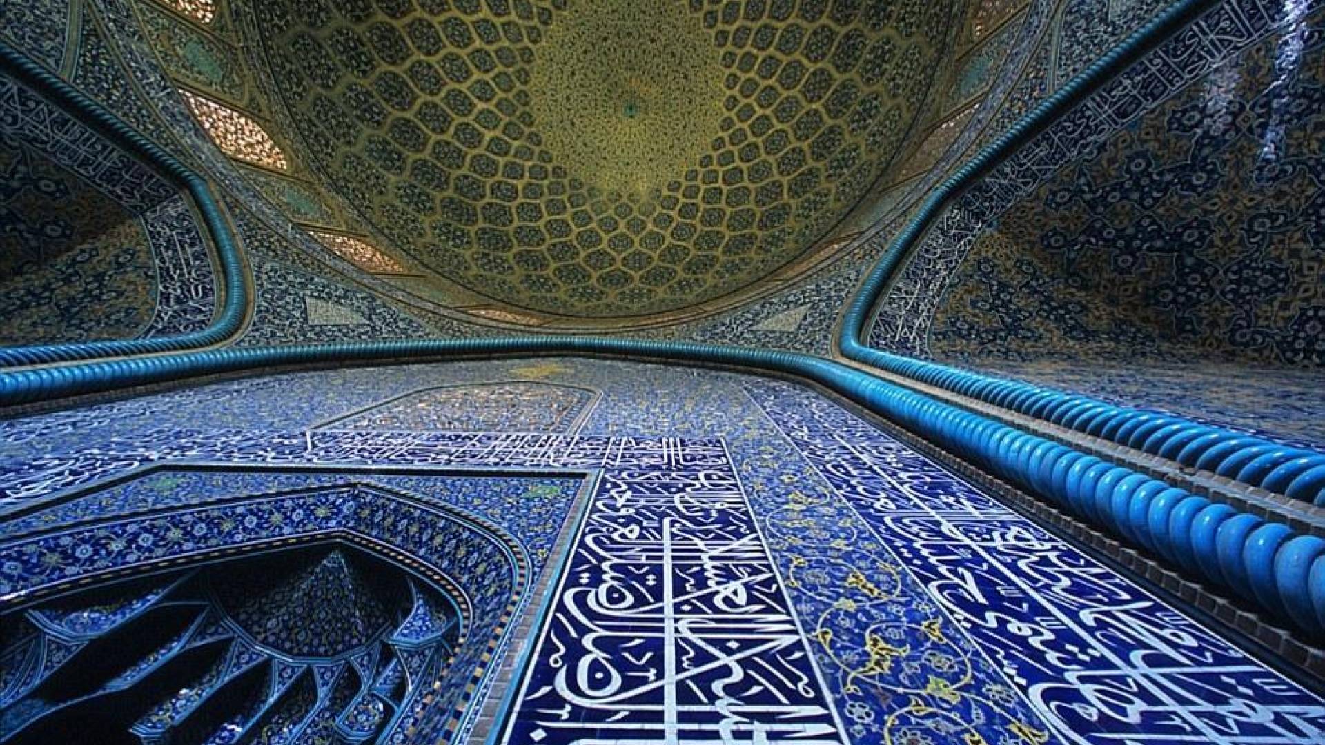 Building Safavid Isfahan-with Magic: Shaykh Baha’i as Architect-Mage