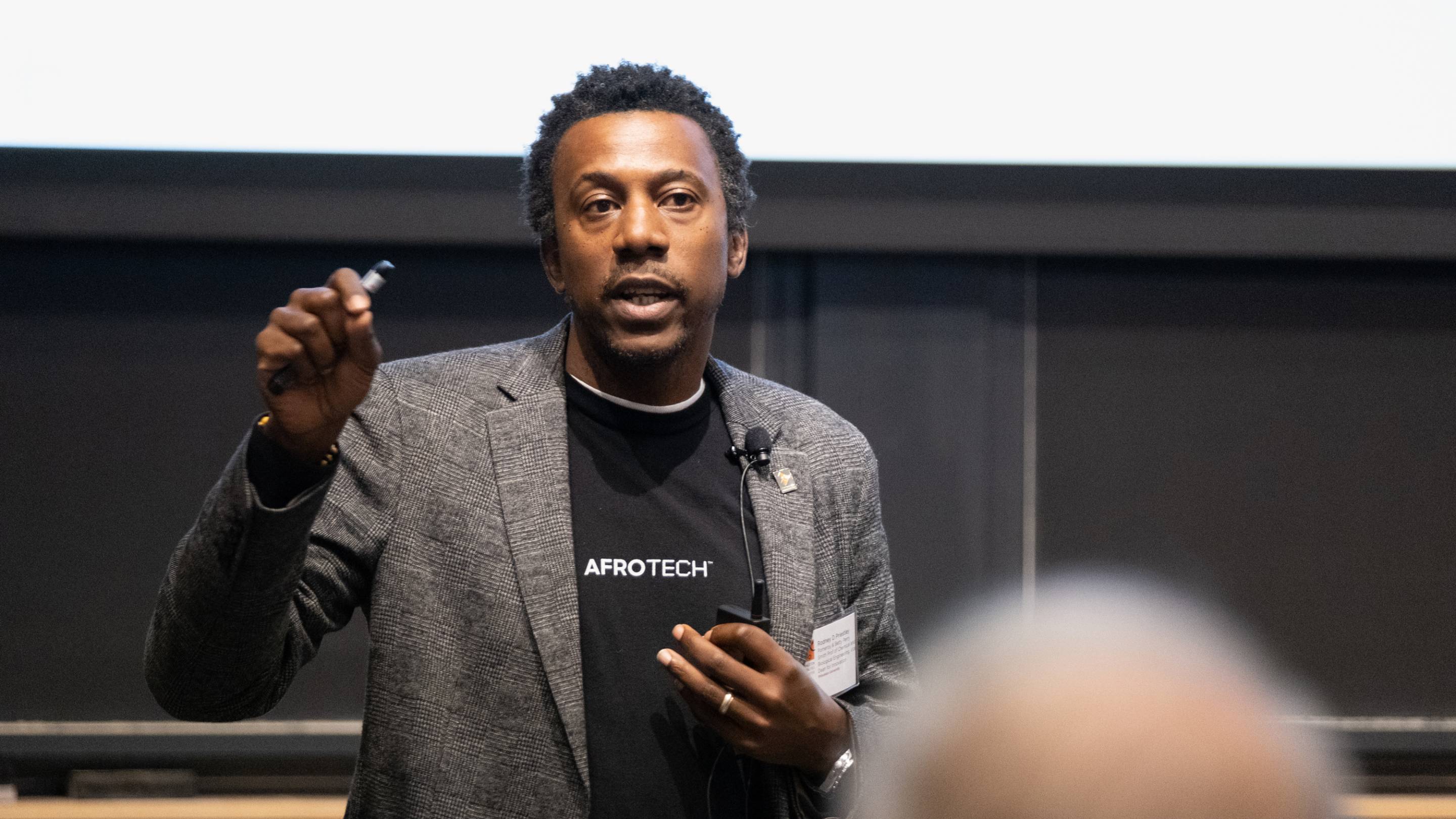 Turning 'gee-whiz ideas' into reality at Nobel Laureate Dave MacMillan ...