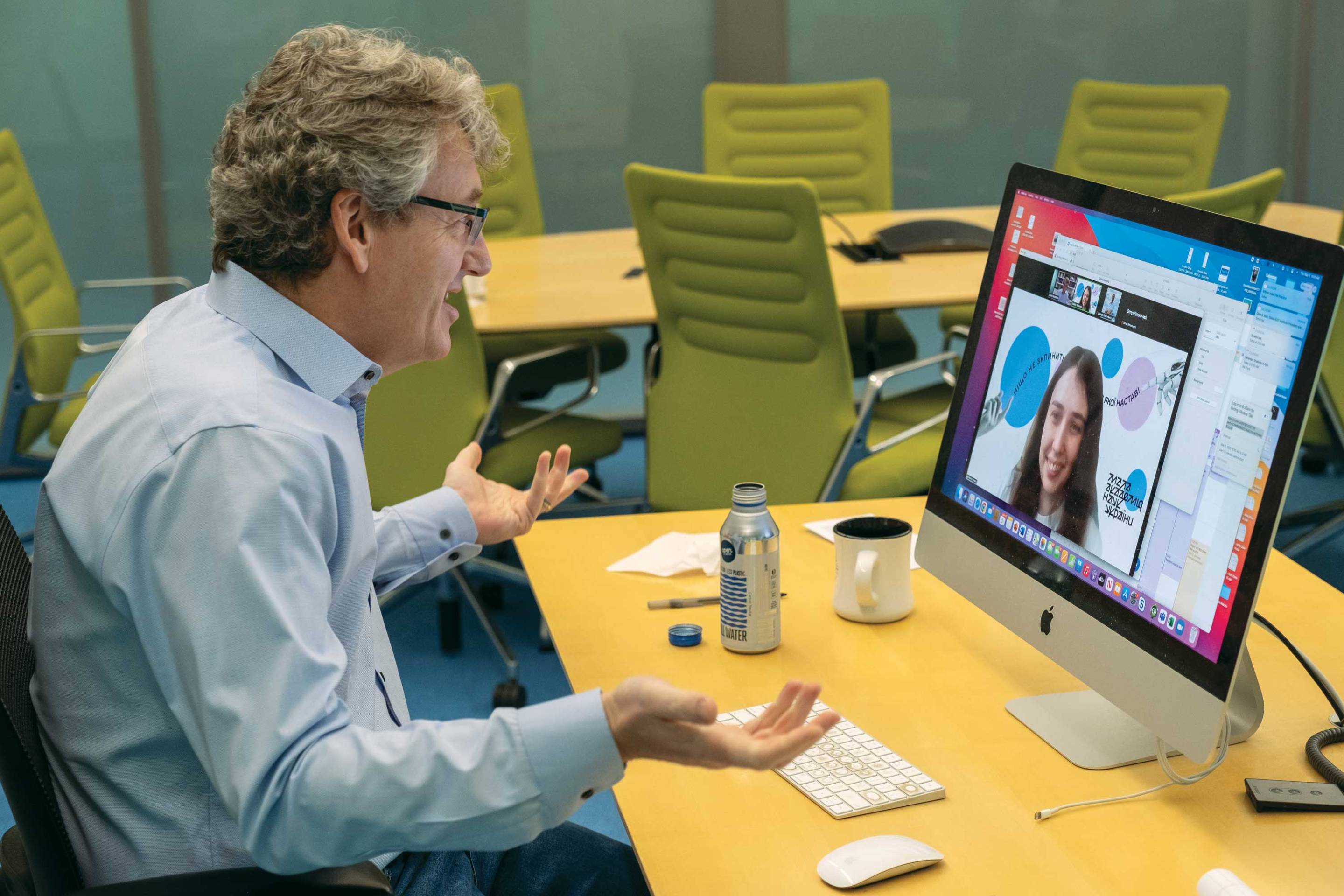 Nobel Prize laureate David MacMillan talks science with Ukraine ...