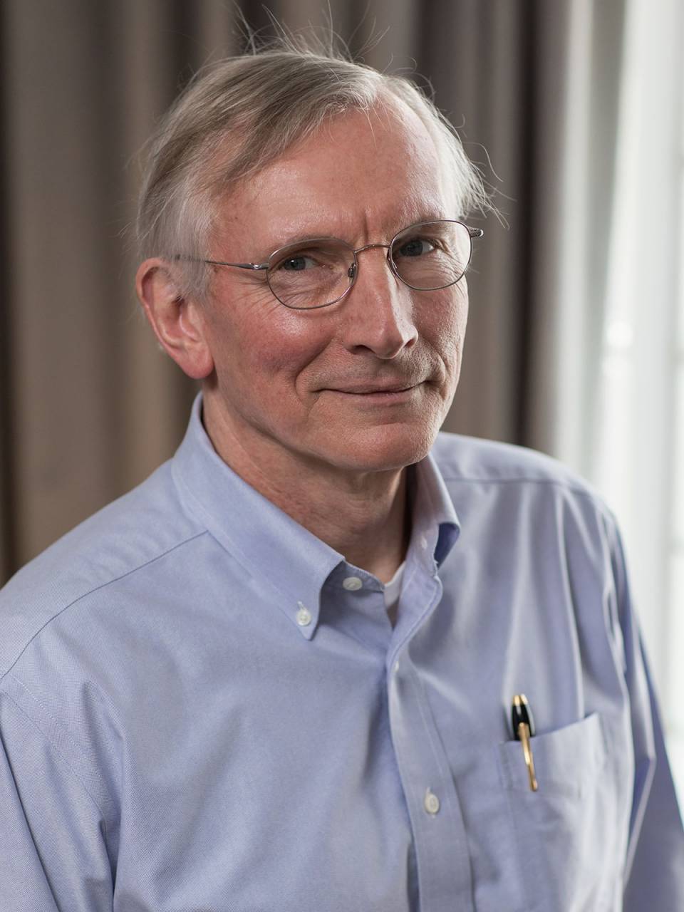 Nineteen faculty members transfer to emeritus status