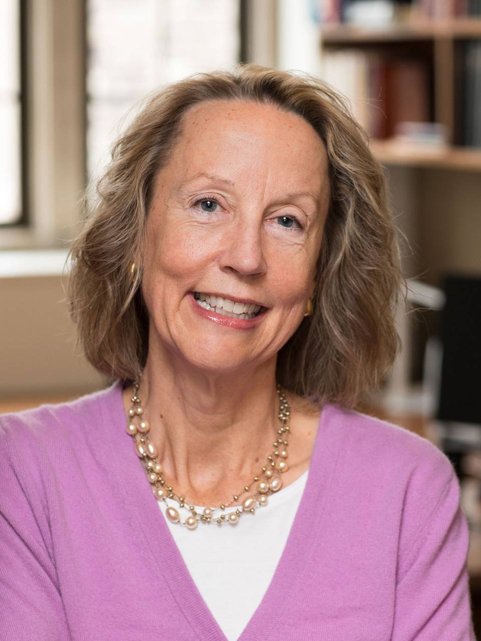 Nineteen faculty members transfer to emeritus status