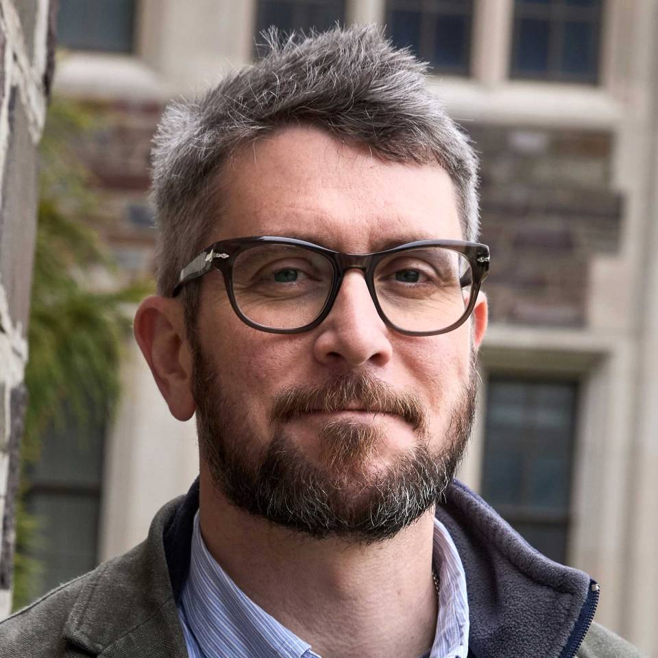 Brangwynne wins the Breakthrough Prize for revolutionary view of living ...