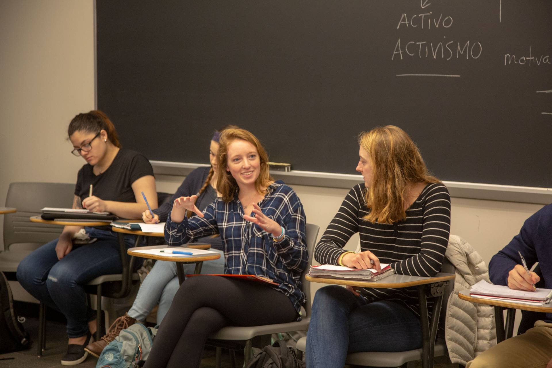 From the classroom to the community: Español en acción