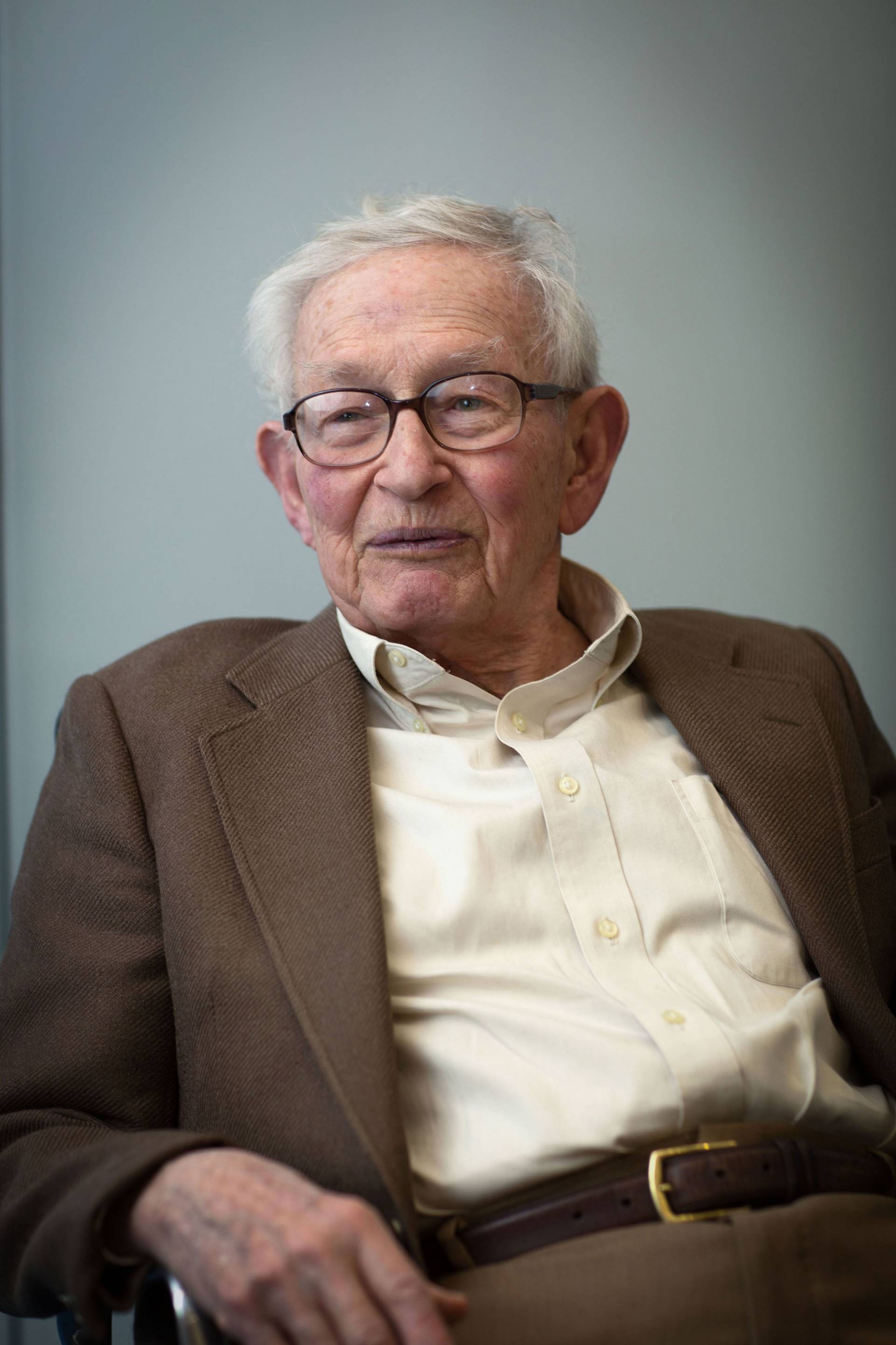 Nobel laureate and Princeton physicist Philip Anderson dies at age 96