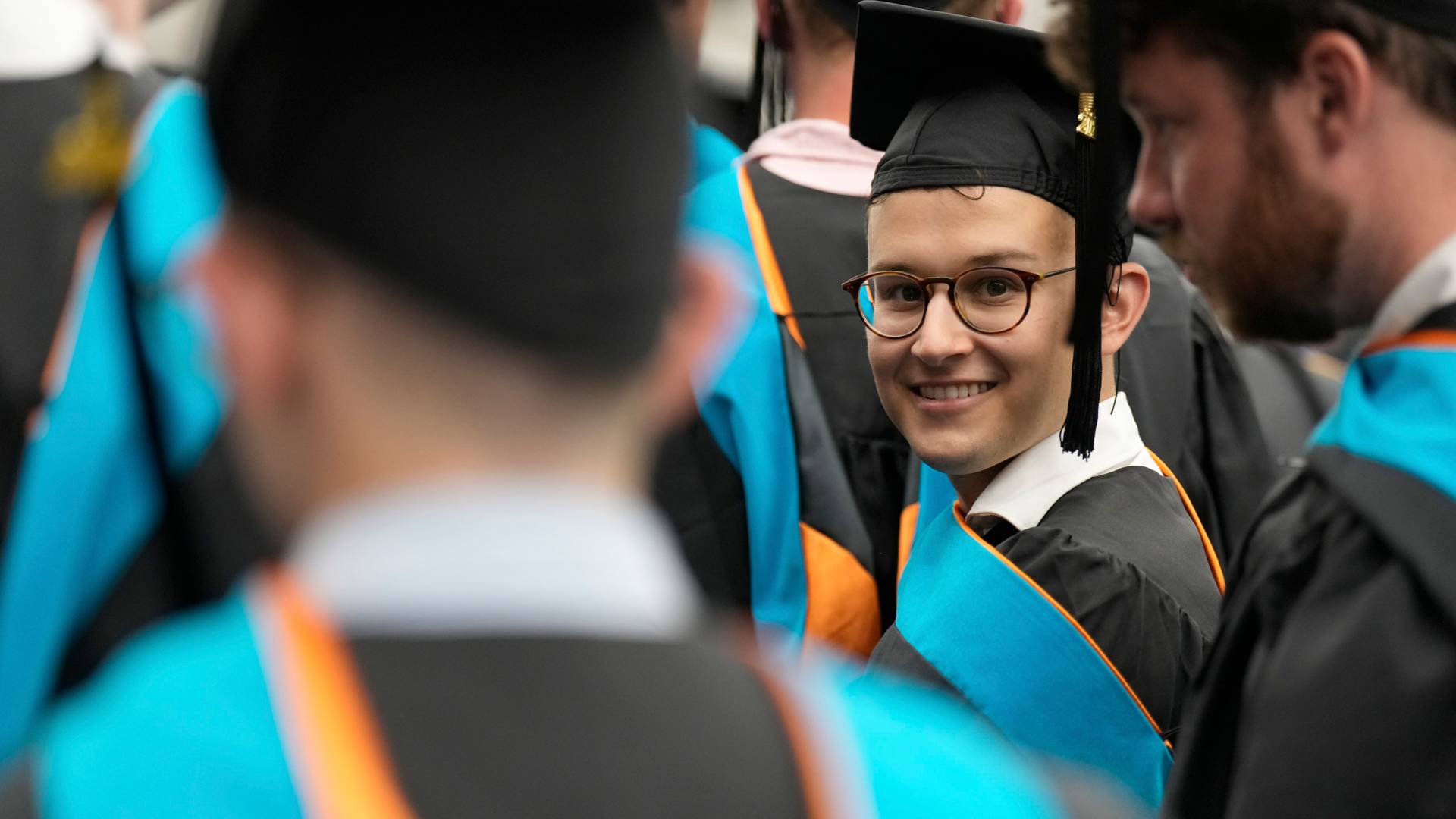 Watch the Graduate Hooding Ceremony livestream 4:30 p.m. Monday, May 26