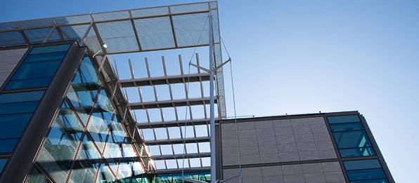 New Chemistry Building reflects its environment