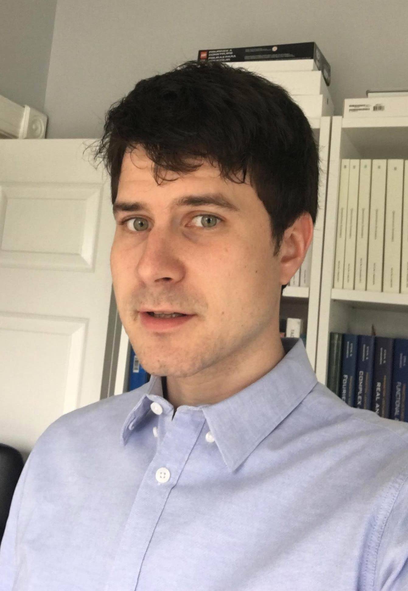 Seven graduate students receive teaching and service awards