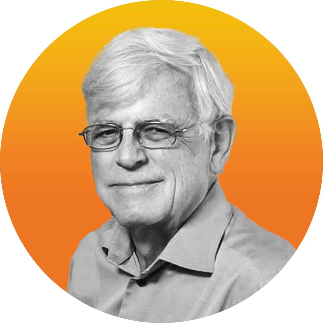 Sixteen faculty members transfer to emeritus status