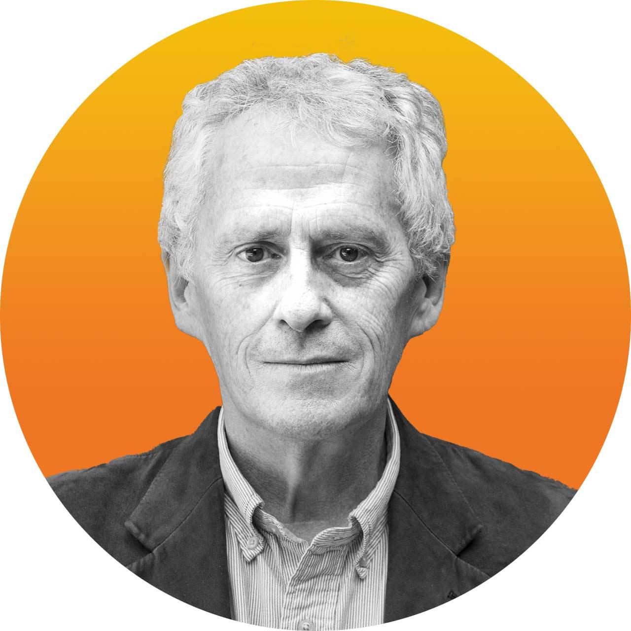 Sixteen faculty members transfer to emeritus status