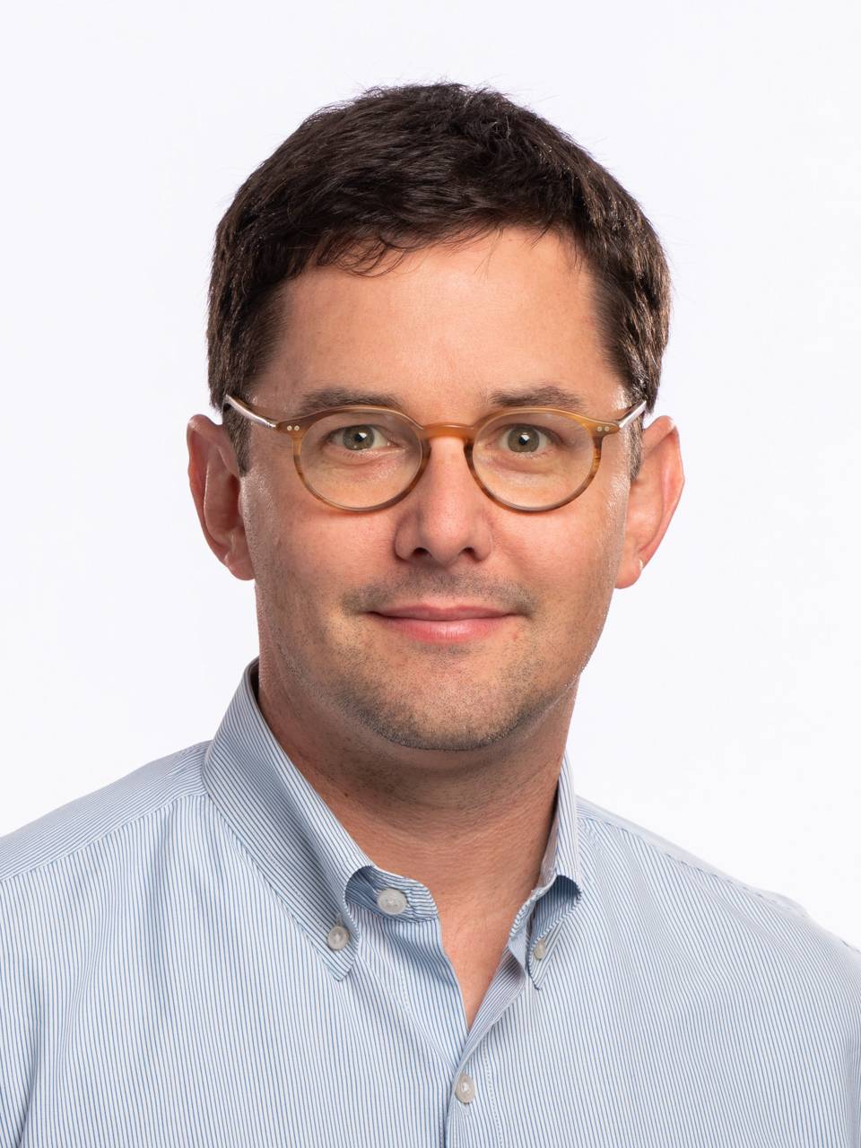 Rob Knowles named Ross Brown Investigator to fund his 'blue sky, out-of ...