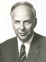 Robert Tucker, renowned Soviet expert and Stalin biographer, dies