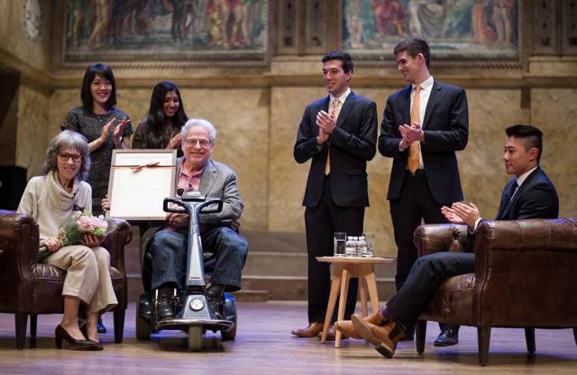 String theory: Violinists Itzhak and Toby Perlman give lecture to seniors