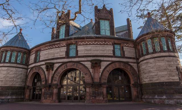 Alexander Hall in pictures, Part 2