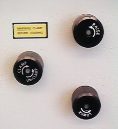 M&M Glossary - Crosshead Motion Buttons